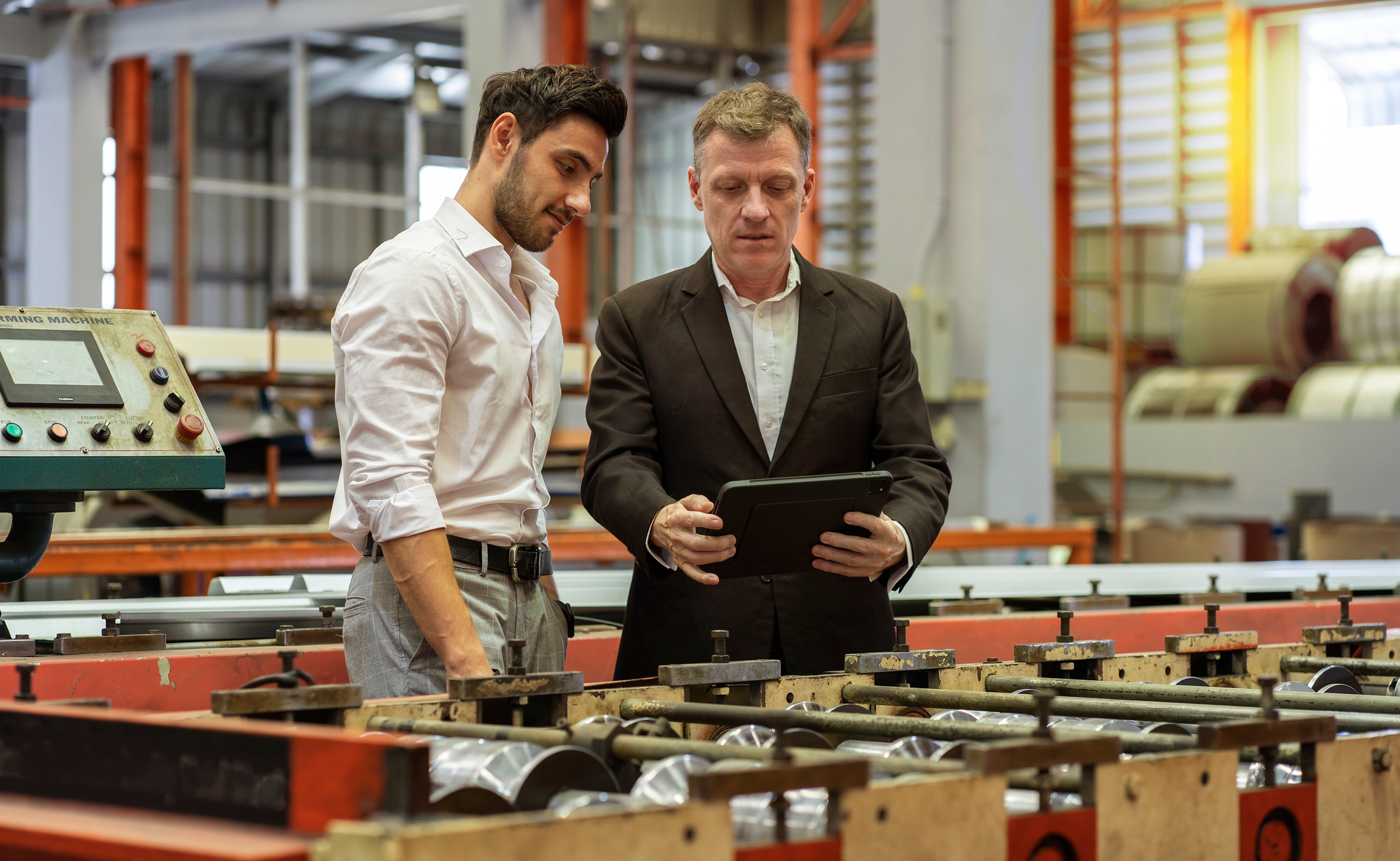 Unveiling the key to stability, optimization and performance in complex ...