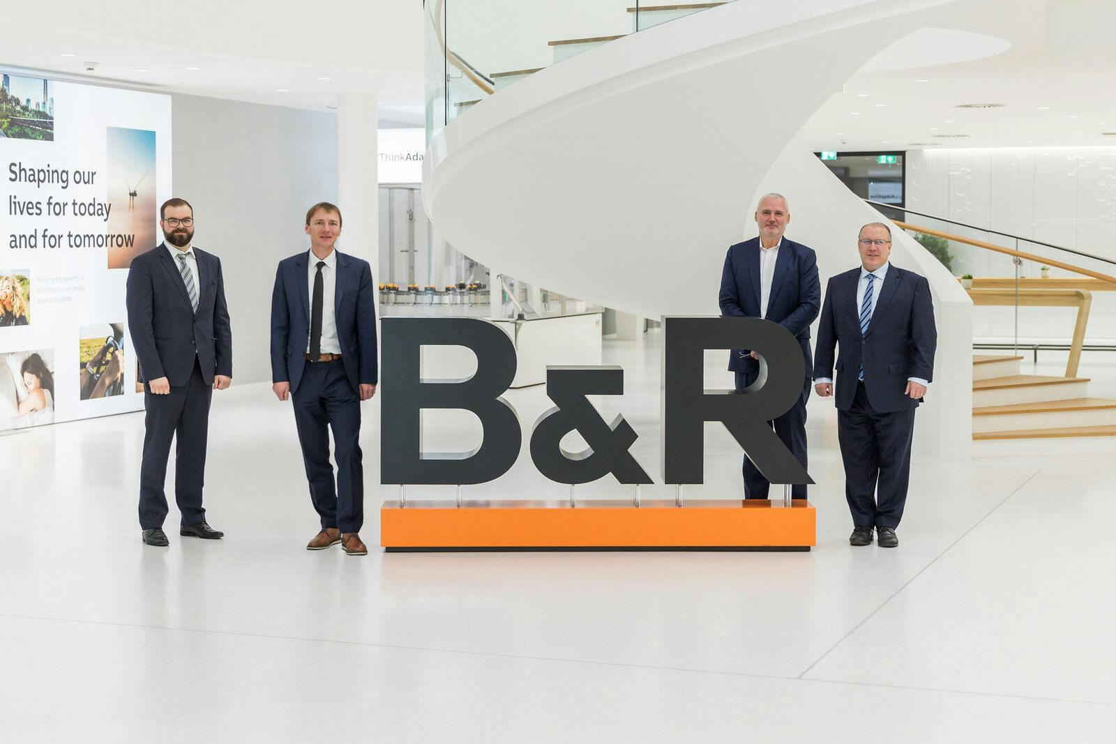 Canadian ambassador visits B&R headquarters | Control Design