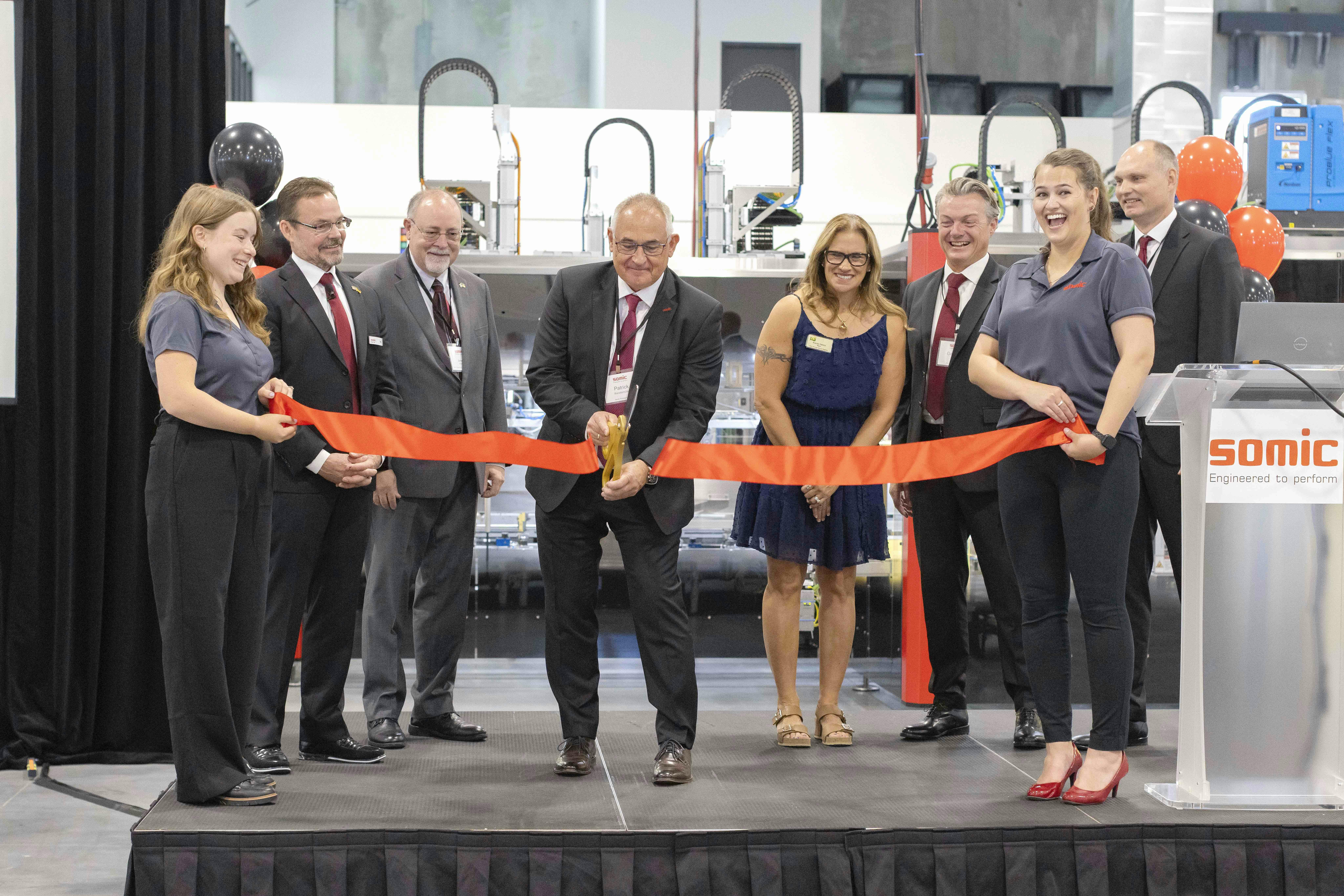 Somic Packaging introduces 434 SuperFlex at Minnesota open house ...